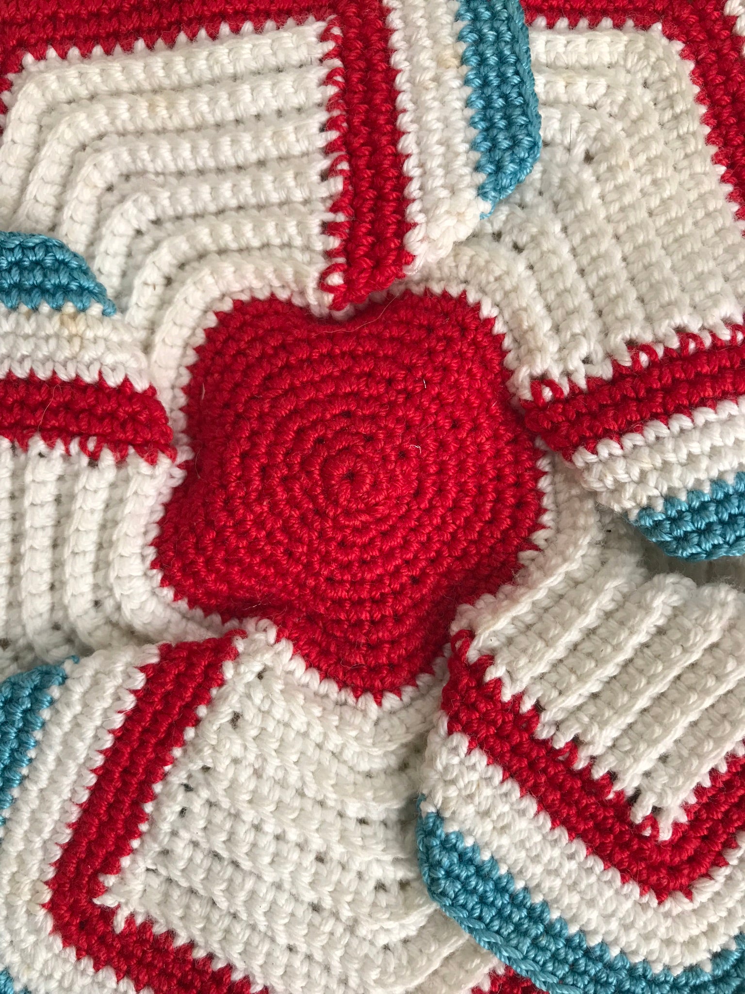 Crochet Pattern Five Petal Pinwheel Potholder – Maggie's Crochet